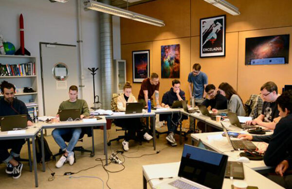 Sustainable Space Hub – eSpace – EPFL Space Center